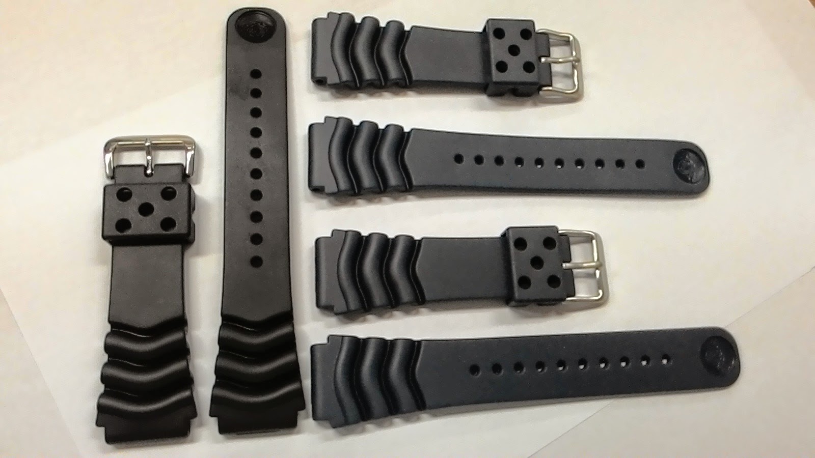 Watches Lover: [Sold] Brand New original Seiko rubber strap Z22 Wave ...